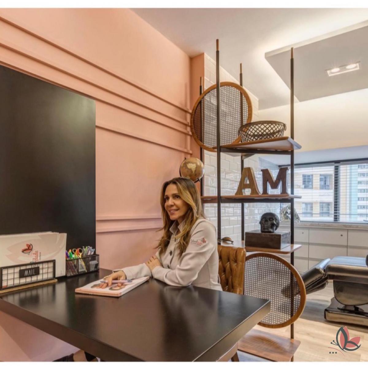 Alê Matos com novo consultório. | Michelle Marie - Navegue com estilo